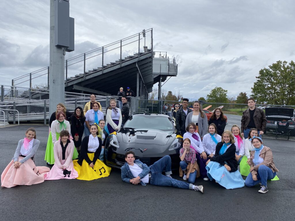 Western Wayne Hosts 7th Annual Car Show | Western Wayne School District ...