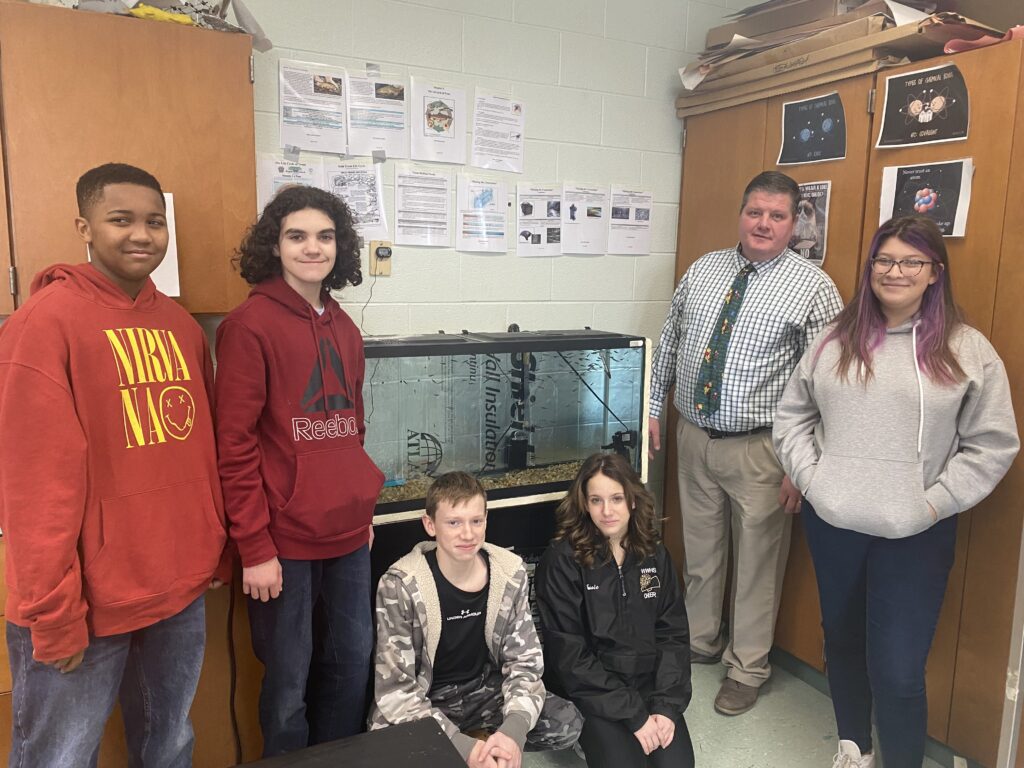 Science Students Raise Rainbow Trout | Western Wayne School District ...