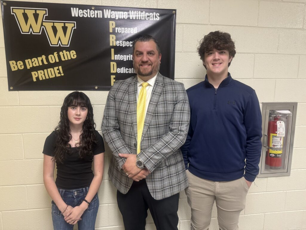 Sophomores Chosen to Attend HOBY Leadership Seminar | Western Wayne ...